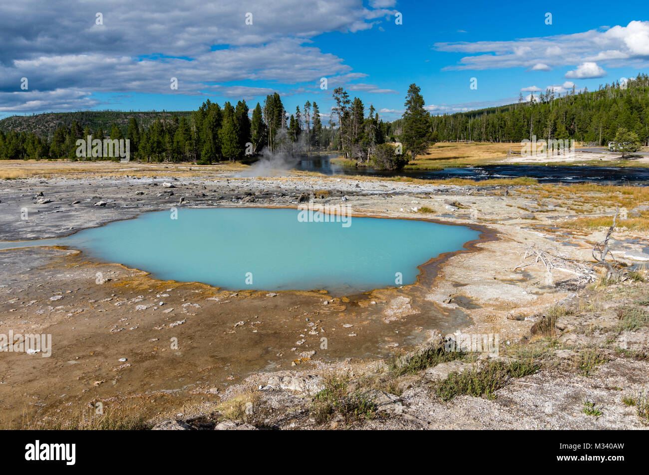 Black pool yellowstone national park hi-res stock photography and ...