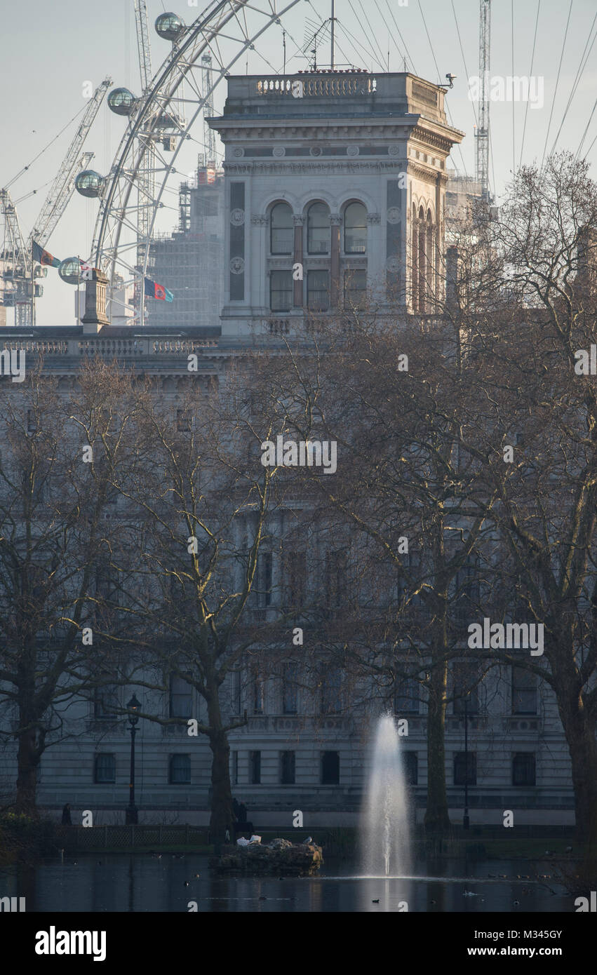 Government buildings in whitehall hi-res stock photography and images ...