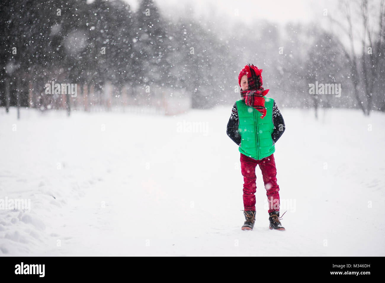 Face in ice hi-res stock photography and images - Alamy