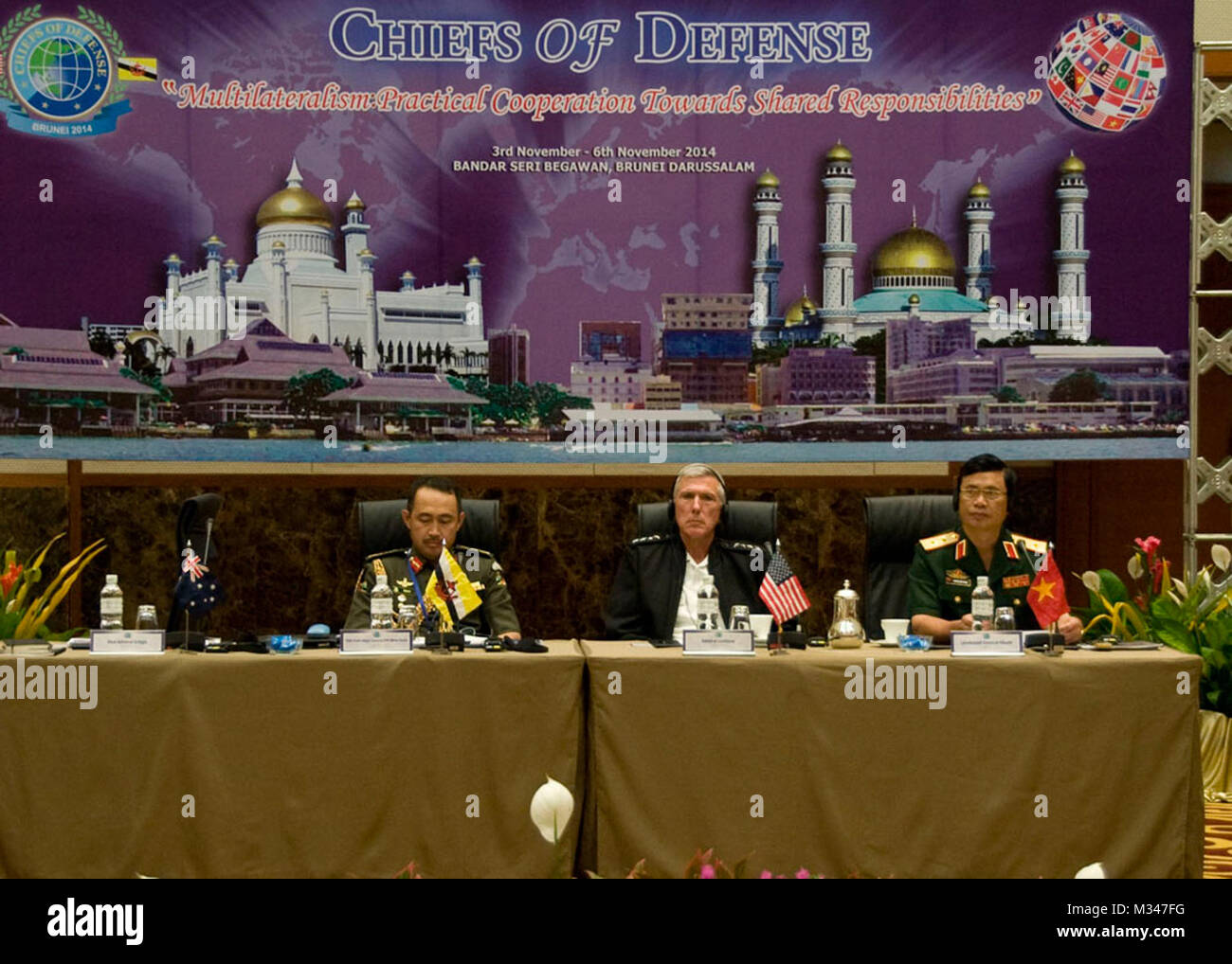 141104-A-WQ644-024 BRUNEI (November 4, 2014) - U.S. Pacific Commander ...