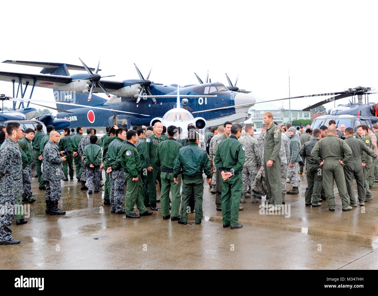 Japan Self-Defense Force and U.S. military personnel meet to talk about ...