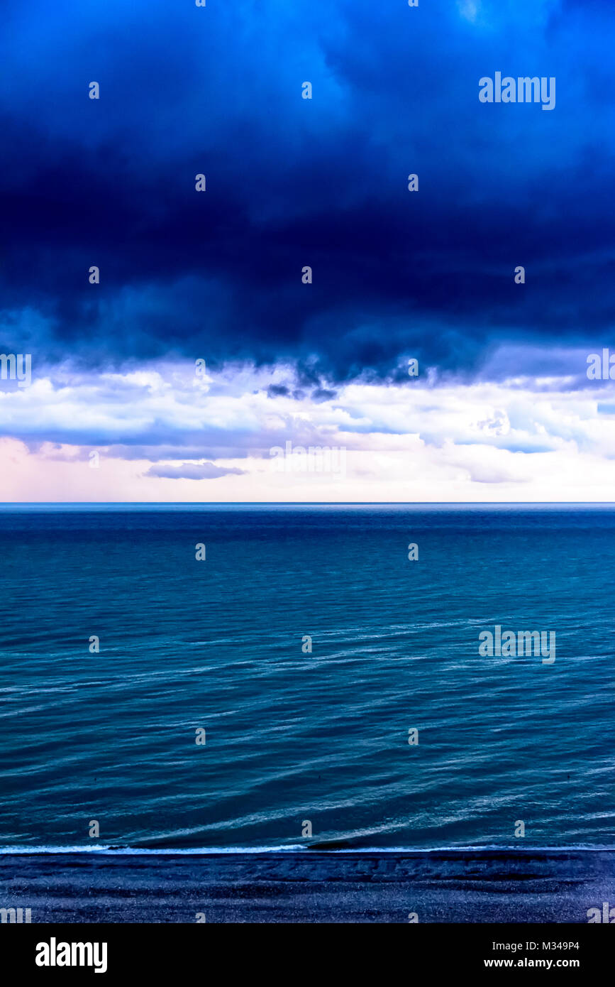Aqua Sunrise Waterscape. A calming and tranquil minimalist seascape ...