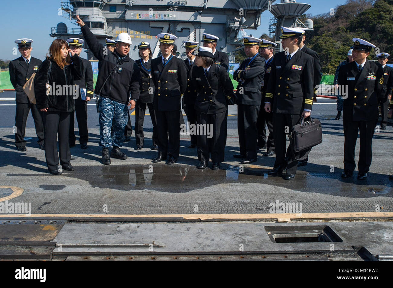 Yokosuka, Japan JMSDF sailors tour USS George Washington by #PACOM ...