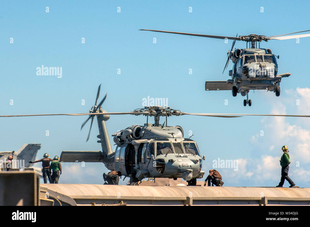 150418-N-TP834-183 INDIAN OCEAN (April 18, 2015) An MH-60R Sea Hawk ...