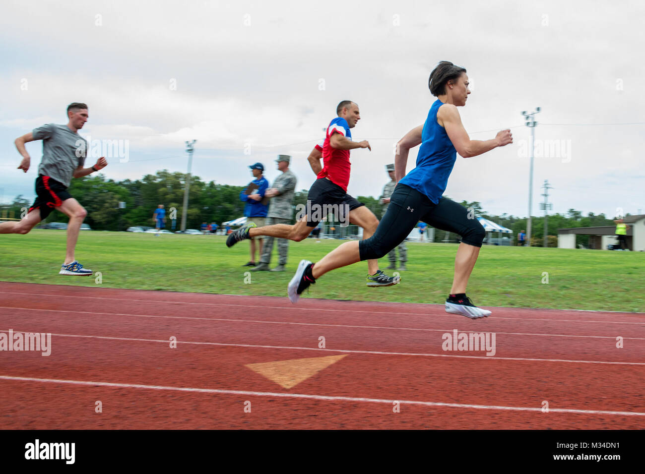 Lara Mastell, an Air Force wounded warrior athlete, sprints during the ...