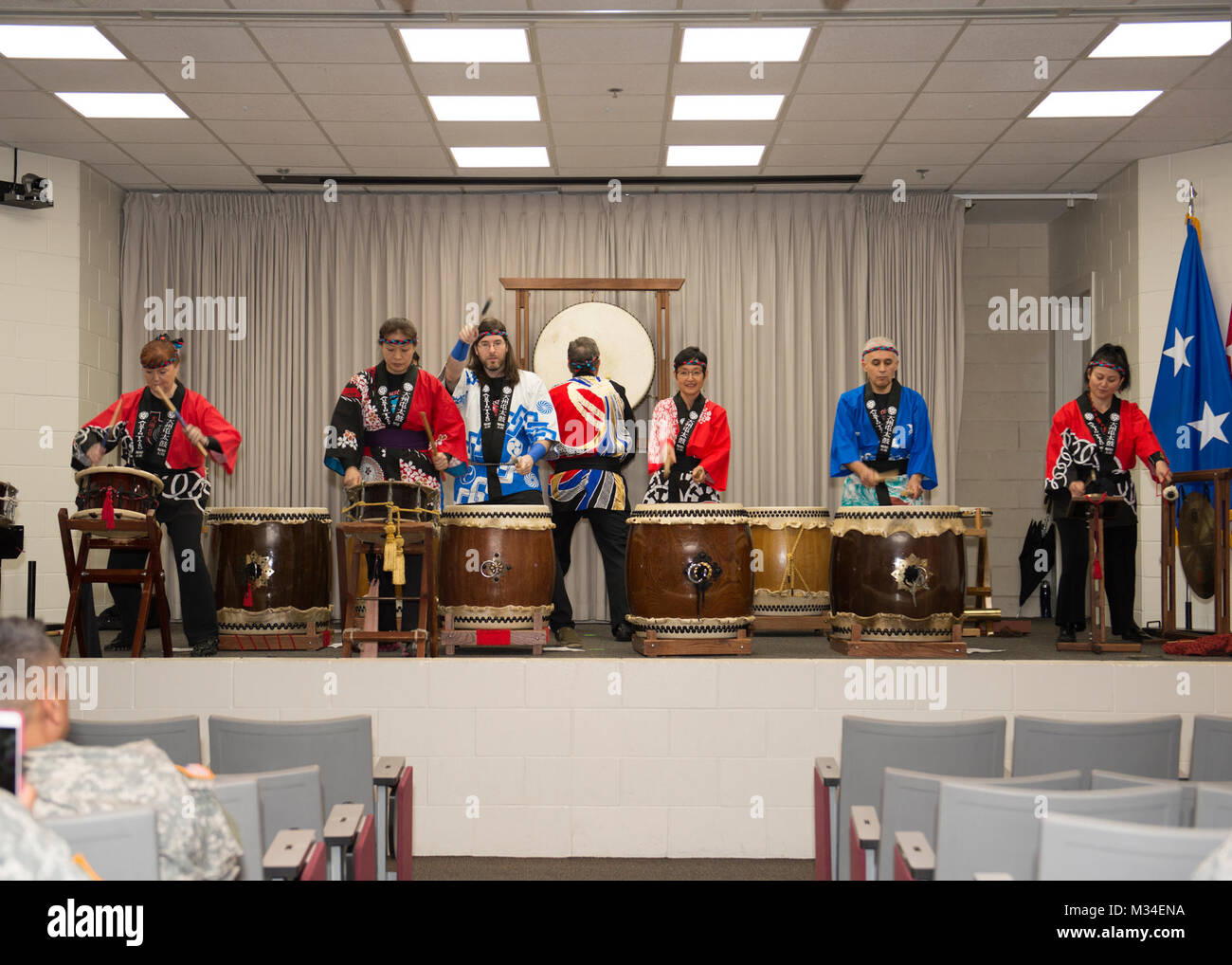 Drummers from the Austin Taiko Drum group perform for Texas Guardsmen ...