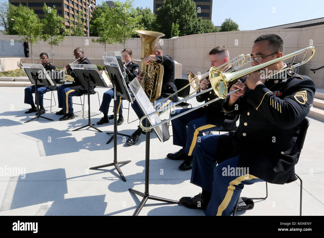 116th army band hi-res stock photography and images - Alamy