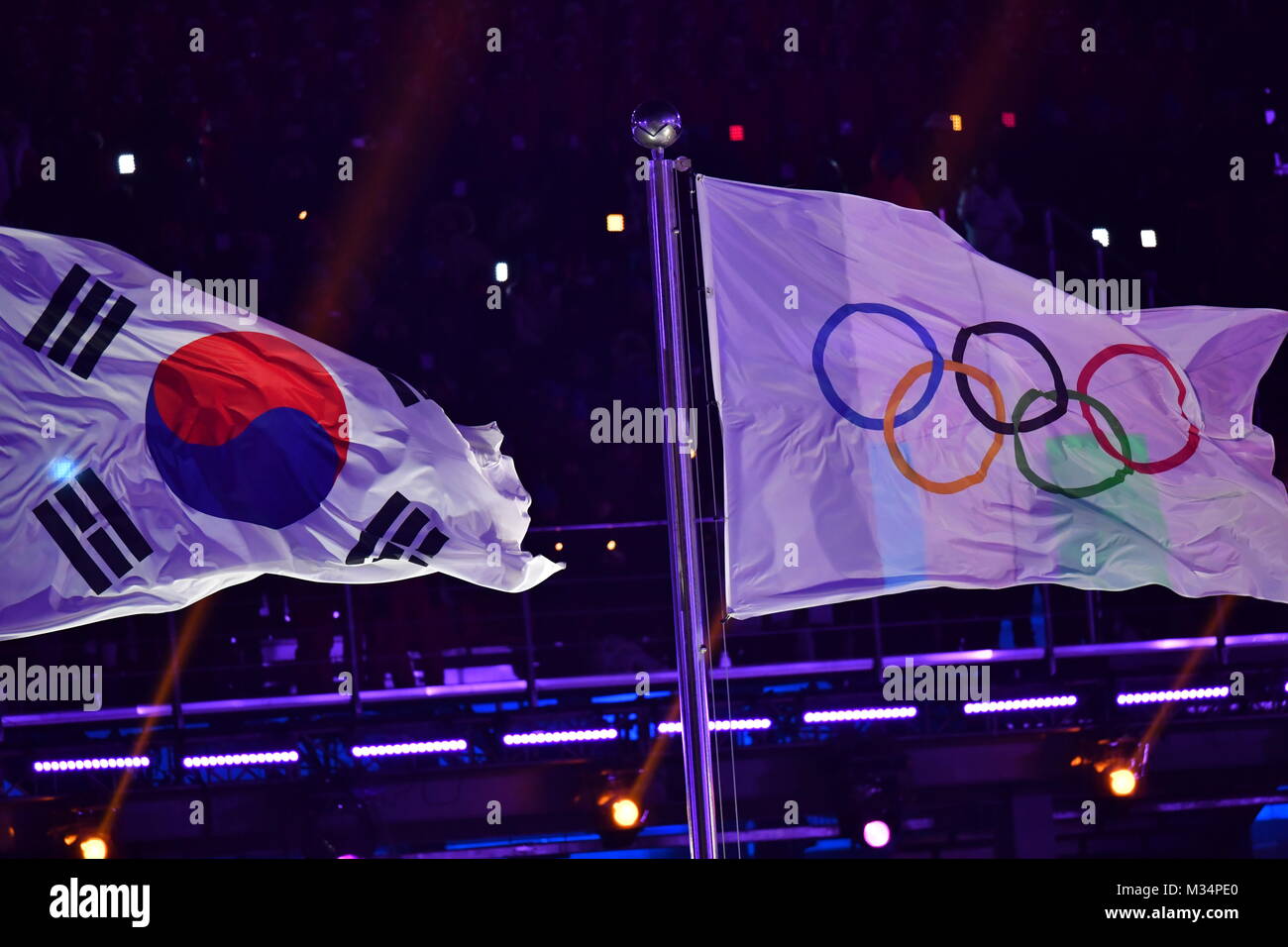 Pyeongchang, South Korea. 9th Feb, 2018. The South Korean and Olympic ...