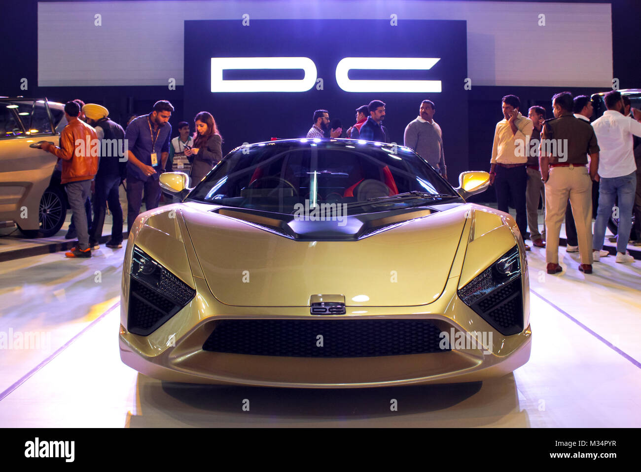 Dc design avanti hi-res stock photography and images - Alamy