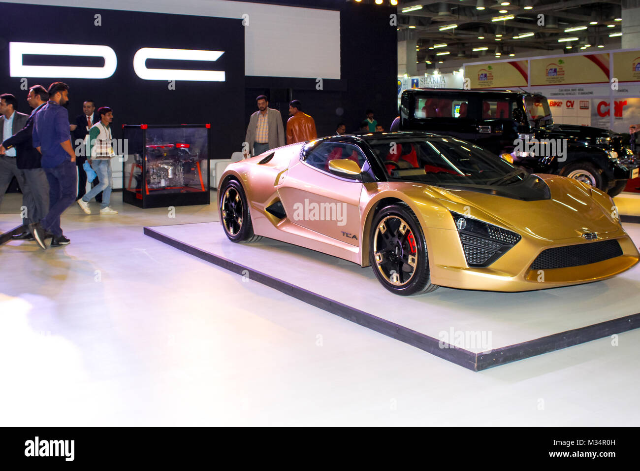 Dc design avanti hi-res stock photography and images - Alamy