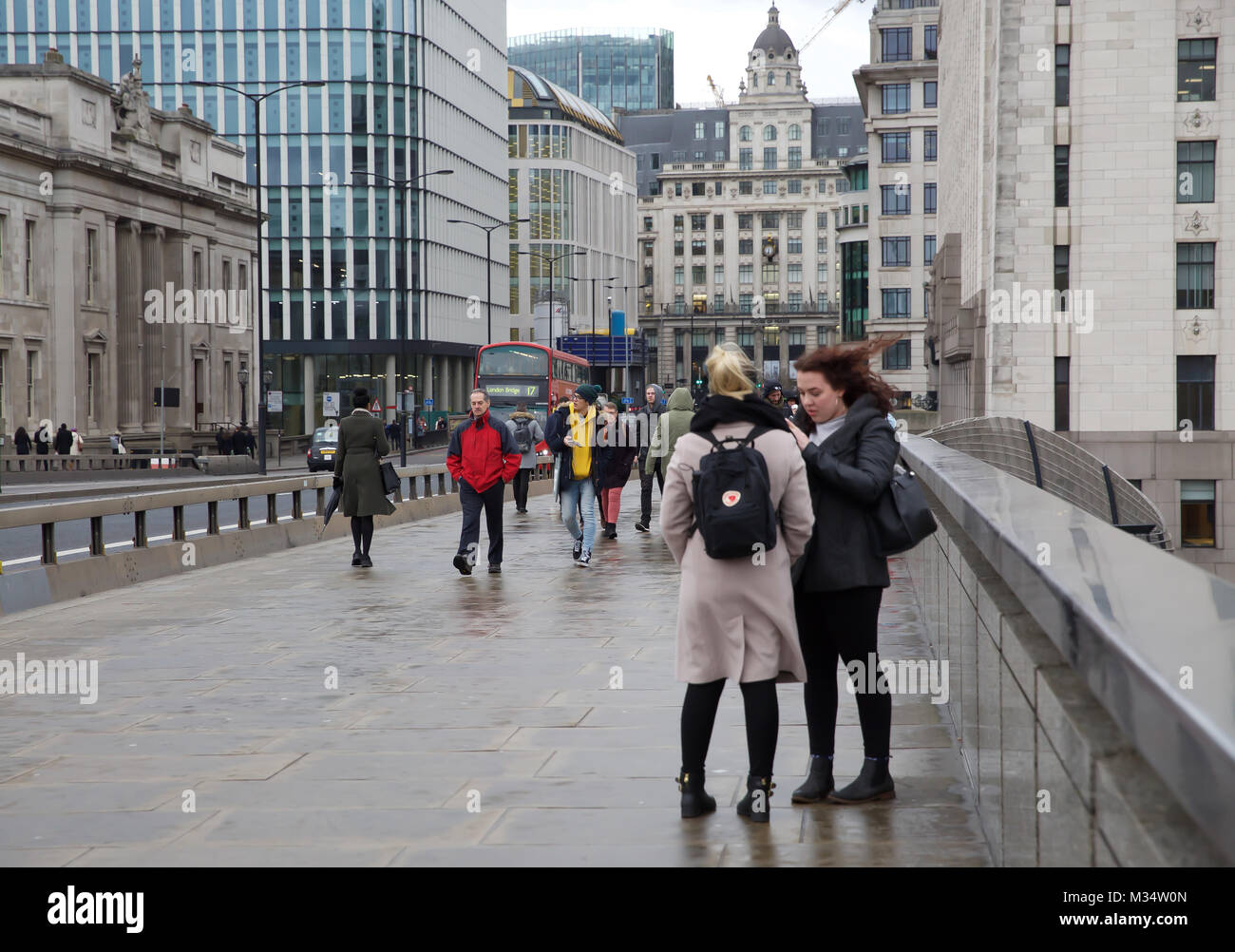 London,UK,9th February 2018,Dull, cold and miserable in London Bridge ...