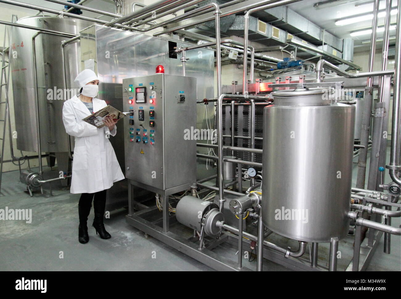 Pasteurizing High Resolution Stock Photography and Images - Alamy