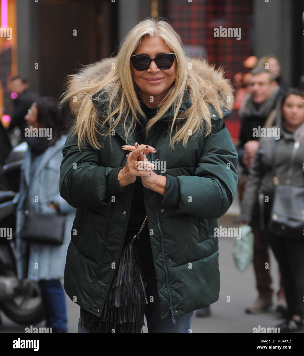 Milan, Mara Venier meets Silvio Sardi in the center Mara Venier ...