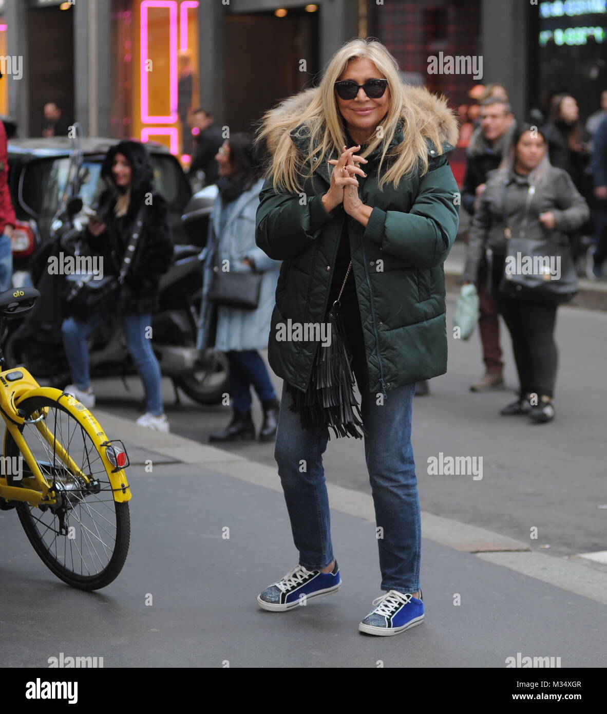 Milan, Mara Venier meets Silvio Sardi in the center Mara Venier ...