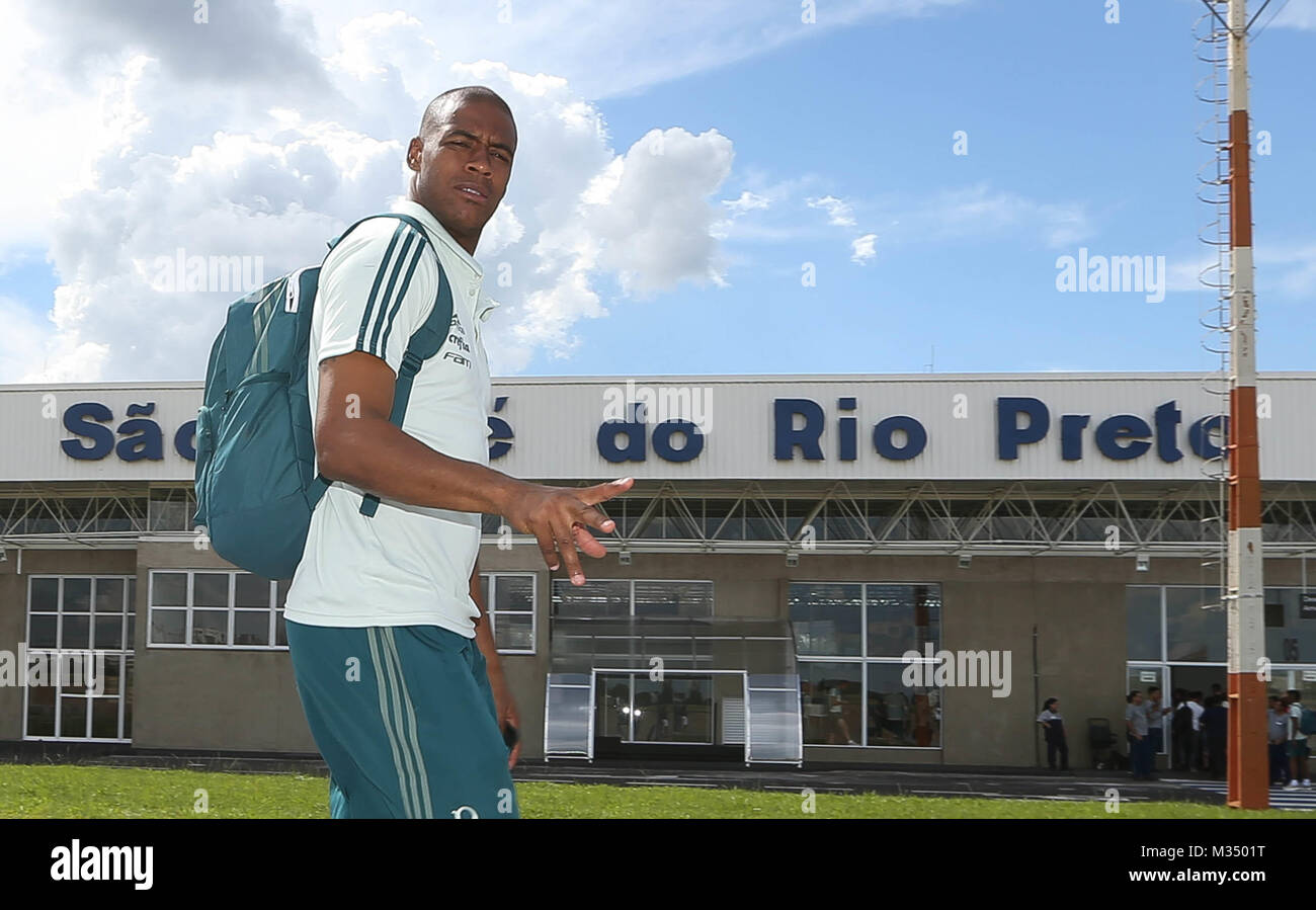 SÃO JOSÉ DO RIO PRETO, SP - 09.02.2018: DESEMBARQUE DO PALMEIRAS - Goalkeeper Jailson, from SE ...