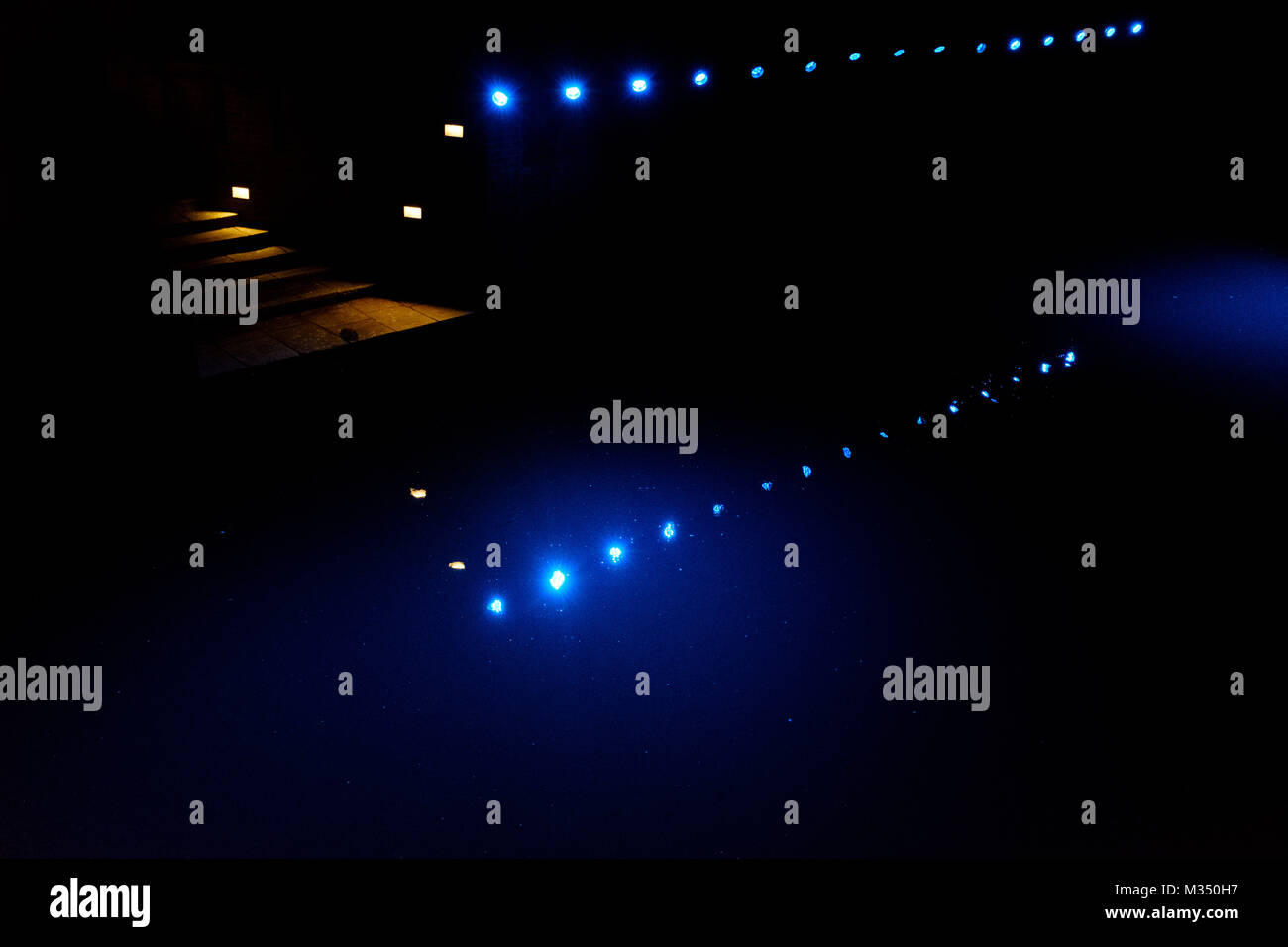 Cambridge, United Kingdom. 9th February, 2018. A light installation ...