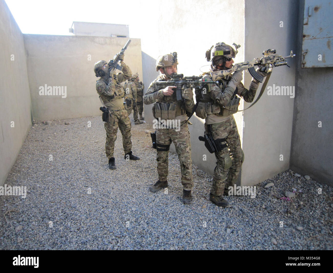 Special rapid response unit hi-res stock photography and images - Alamy