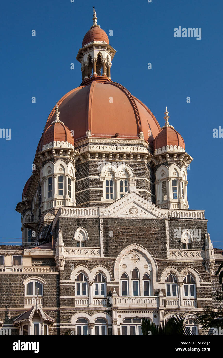 Historical taj mahal palace hotel hi-res stock photography and images - Alamy