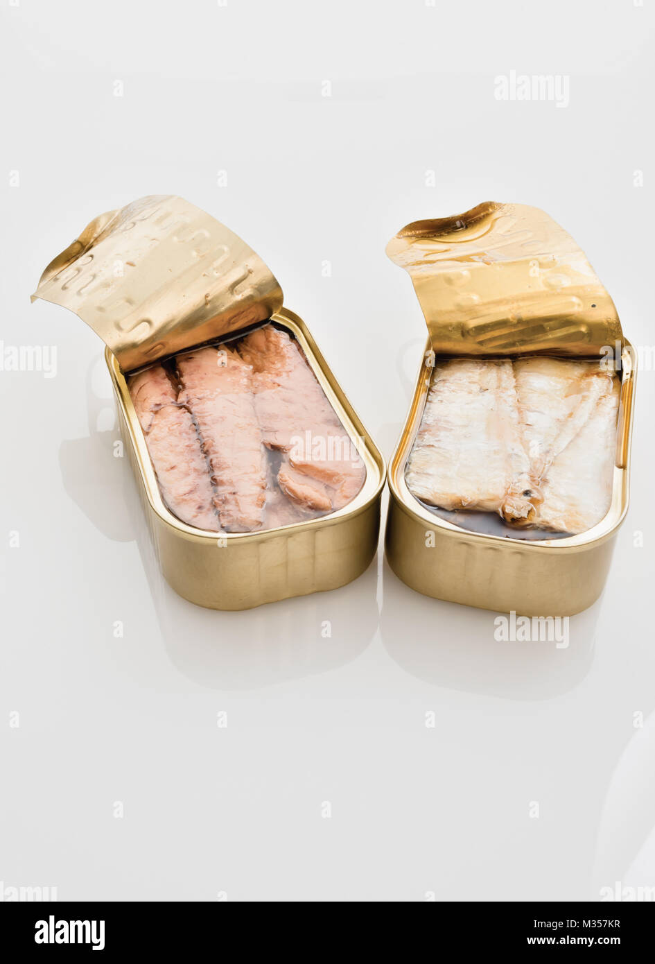 boxes of mackerel and sardines open from above Stock Photo - Alamy