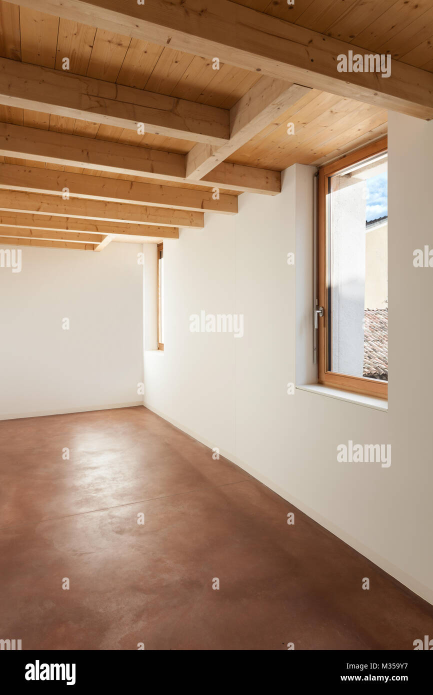 comfortable empty loft, interior, room with windows Stock Photo - Alamy