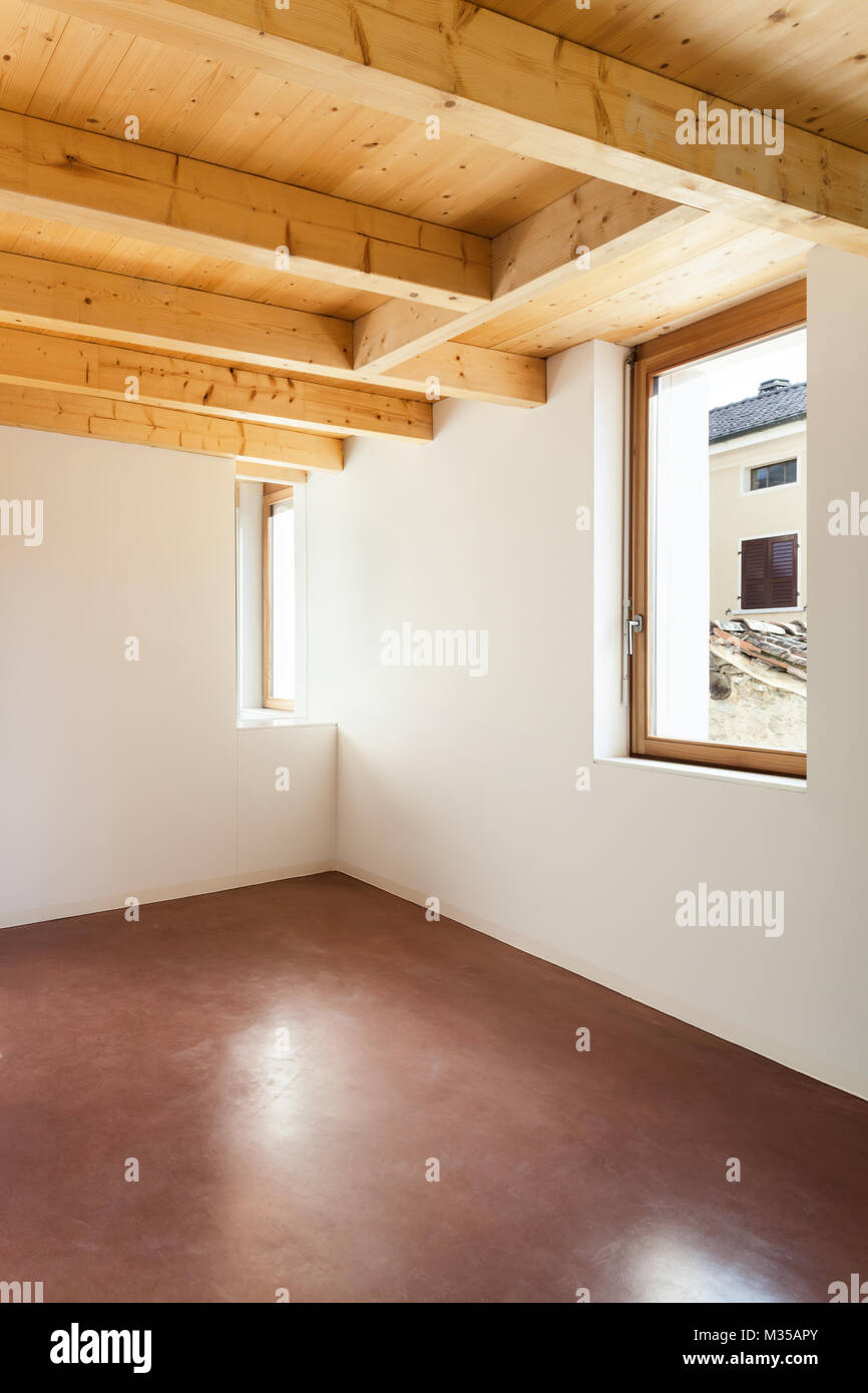 comfortable empty loft, interior, room with windows Stock Photo - Alamy