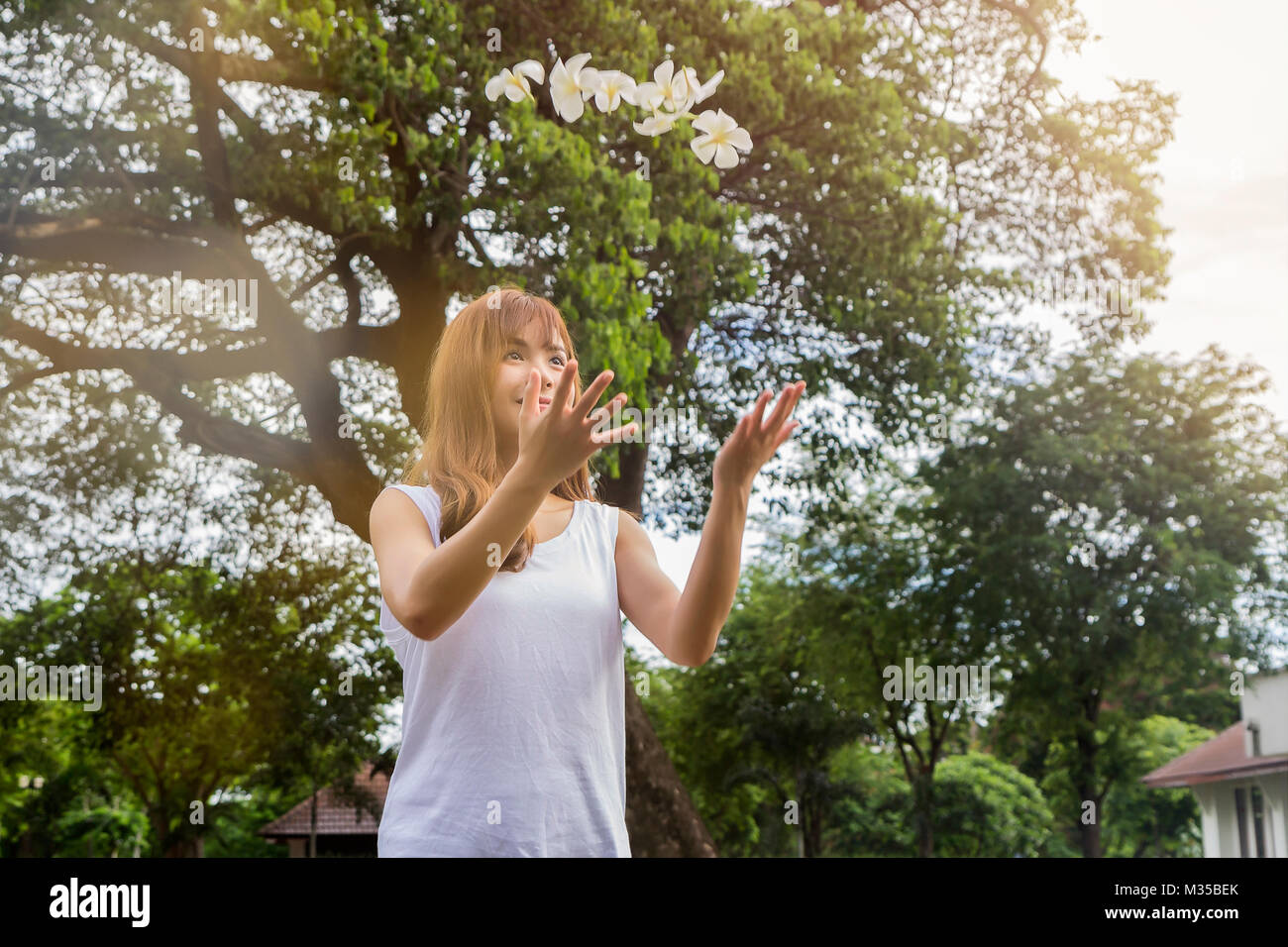 Throw holding flowers hi-res stock photography and images - Alamy
