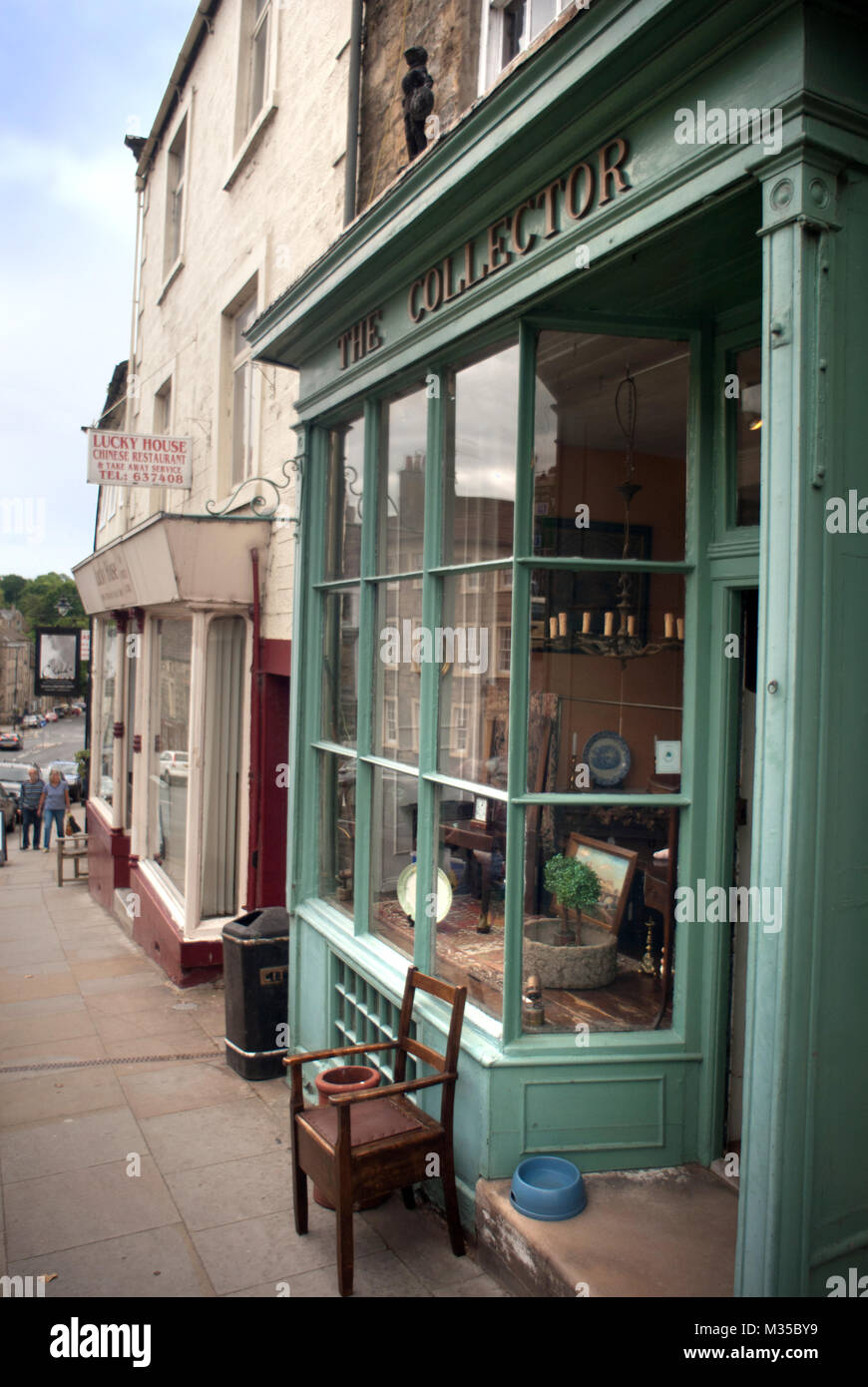 Antiques shop, Barnard Castle, County Durham Stock Photo - Alamy
