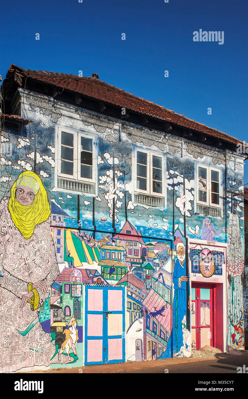 India graffiti hi-res stock photography and images - Alamy