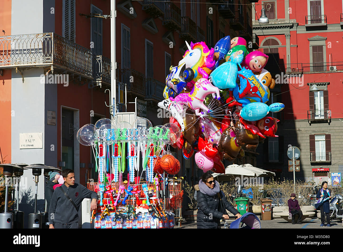 Via Caracciolo, naples, italy, ballon seller in the street Stock Photo ...