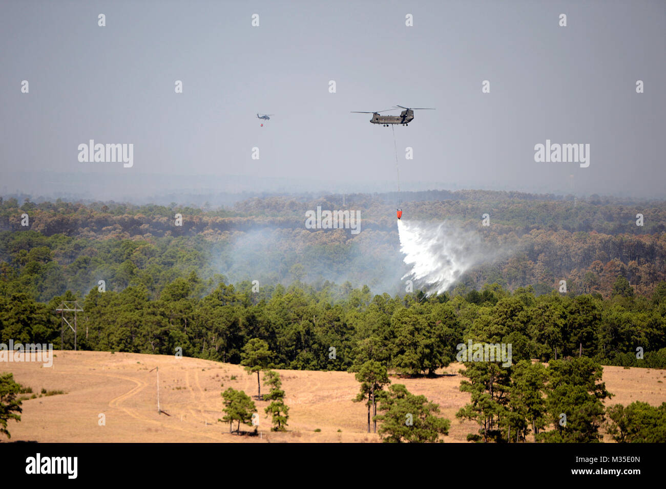 A Texas Army National Guard CH-47 Chinook from Grand Prairie and a UH ...