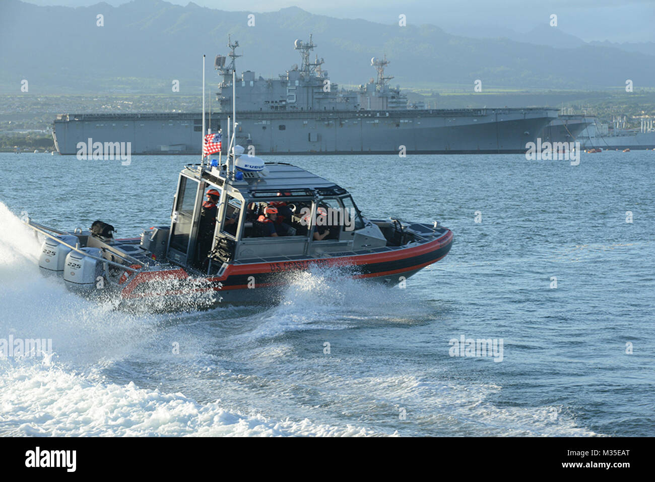 Crew members from Coast Guard Station Honolulu conduct tactical small ...