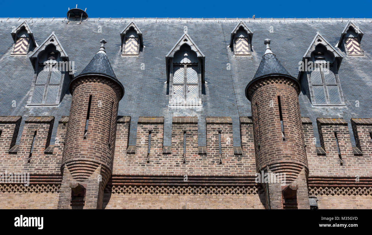 View of Ridderzaal’s side wall and roof, with turrets and dormers ...