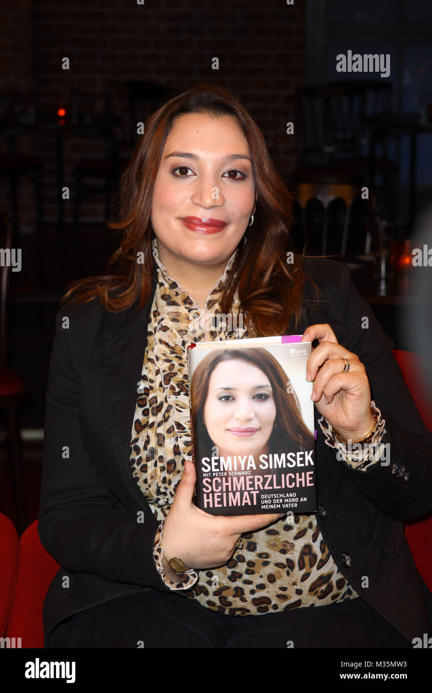 Simsek hi-res stock photography and images - Alamy