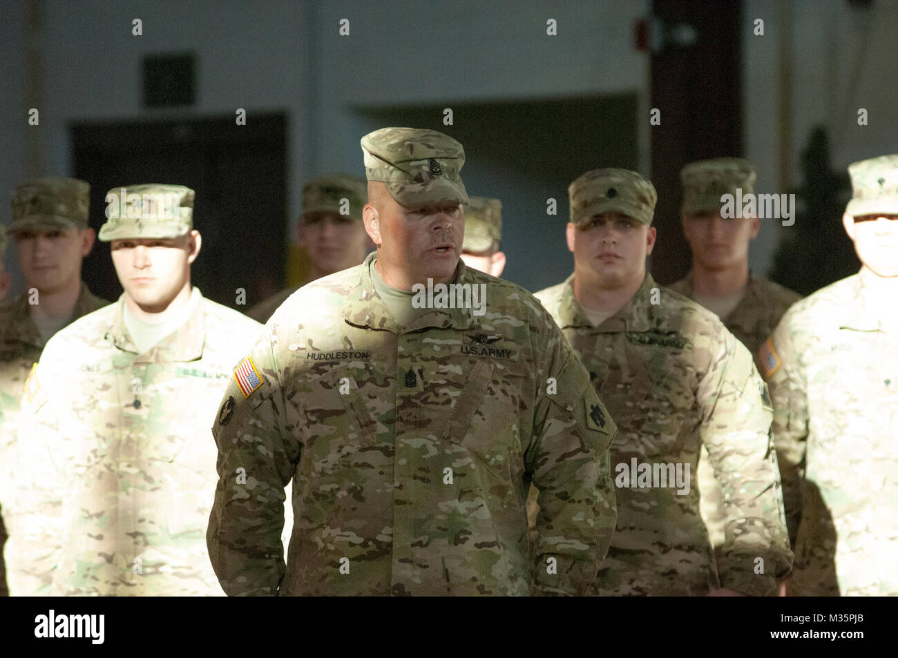 Sgt. Maj. David Huddleston of Sperry, Oklahoma, releases his Soldiers ...