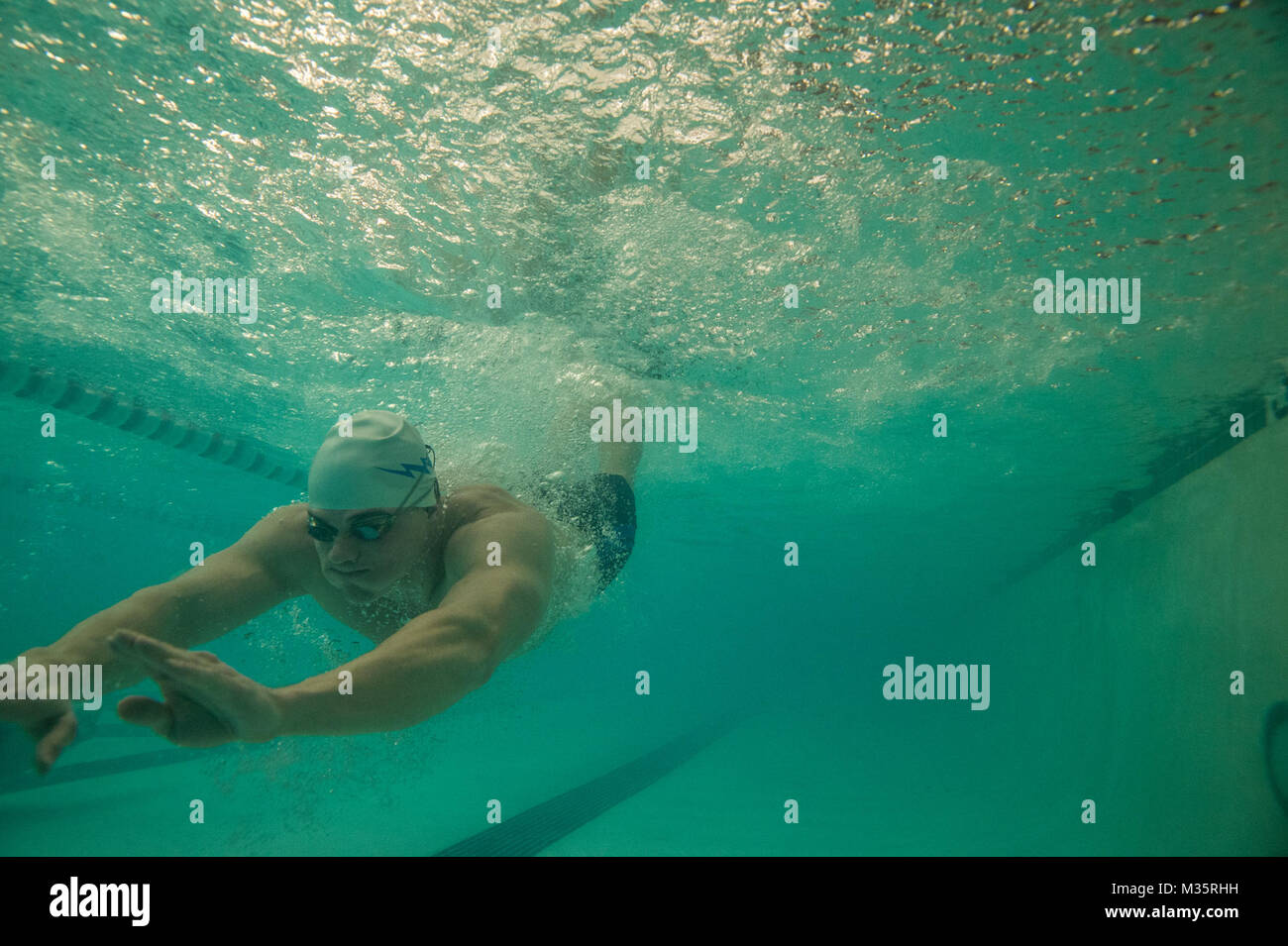 Aquatic center swimming programs hi-res stock photography and images ...