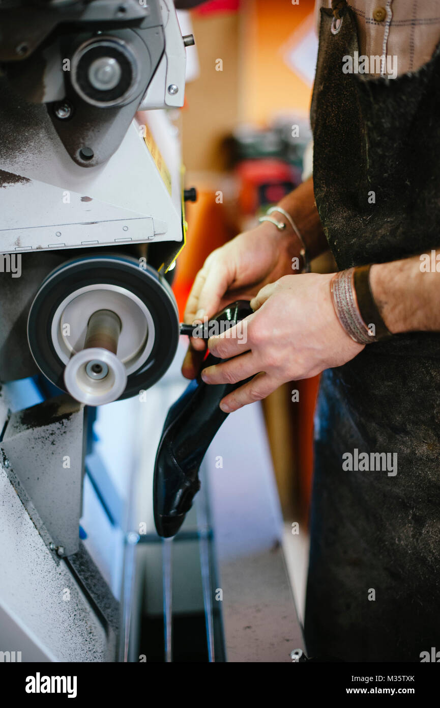 Shoe maker close up hi-res stock photography and images - Alamy