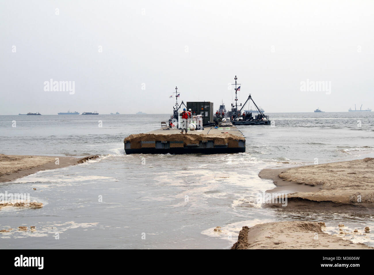 U s army tug boat hi-res stock photography and images - Alamy