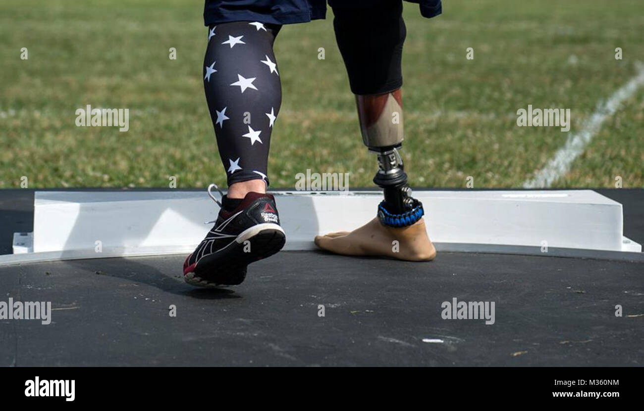 Retired Staff Sgt. Nicholas Dadgostar, an Air Force wounded warrior ...