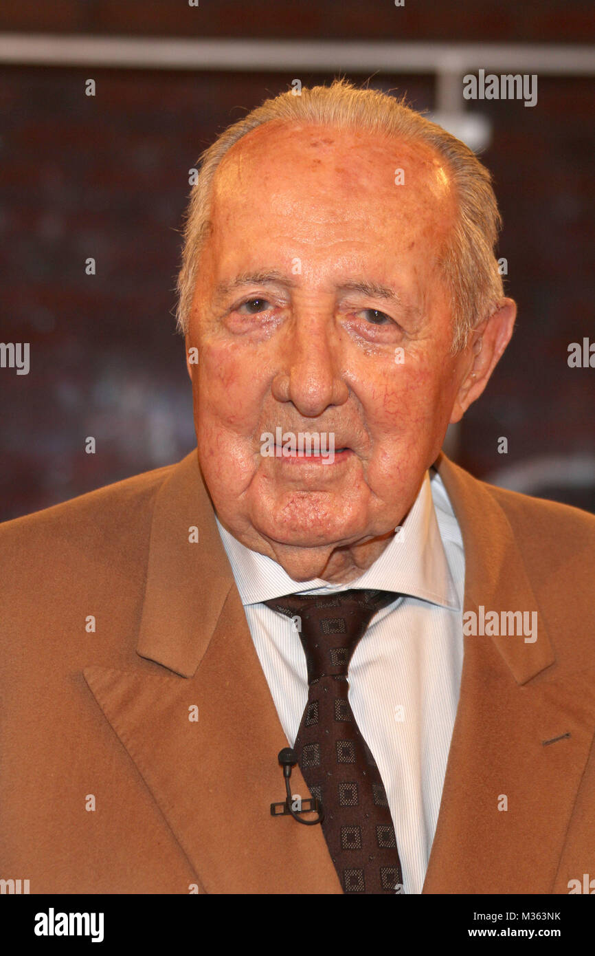 Peter scholl latour hi-res stock photography and images - Alamy