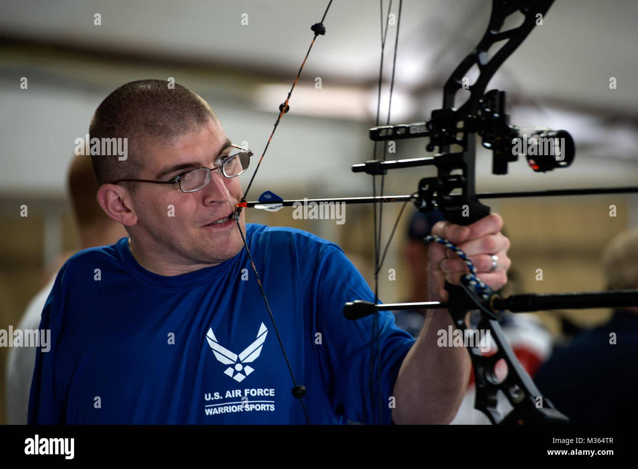 Adaptive archery hi-res stock photography and images - Alamy