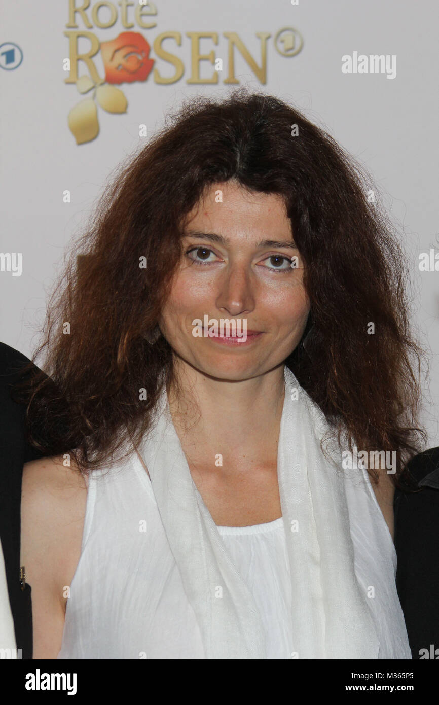 Barbara Ricci High Resolution Stock Photography and Images - Alamy