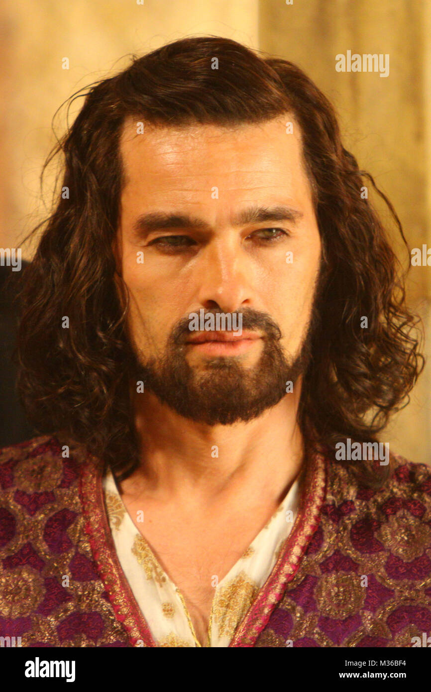 Oliver Martinez High Resolution Stock Photography and Images - Alamy