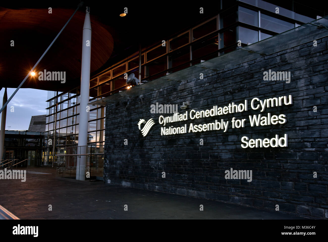 Wales assembly government first minister hi-res stock photography and ...