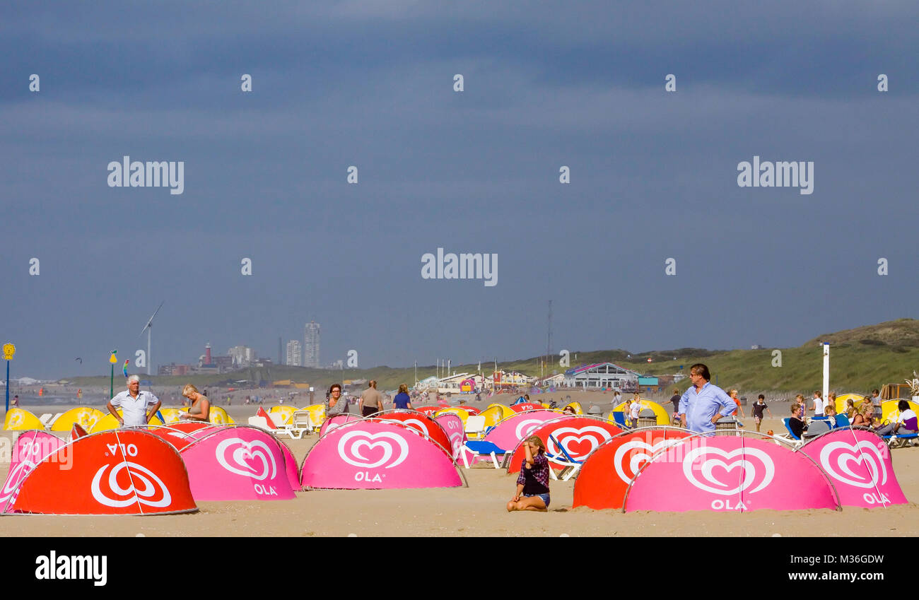 Dutch beach hi-res stock photography and images - Alamy