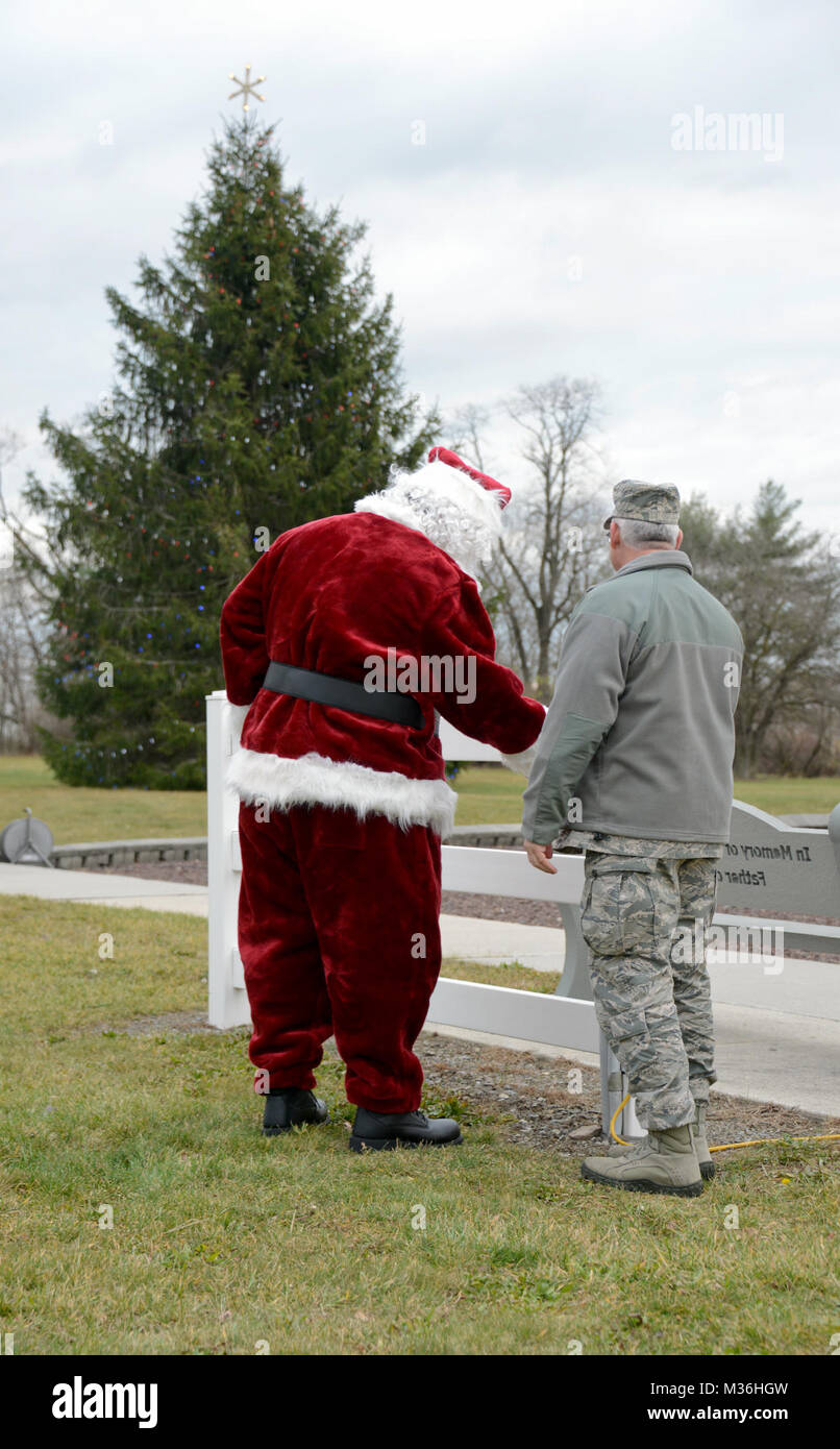 FTIG Tree Lighting 12 DSC8194 by PANationalGuard Stock Photo - Alamy