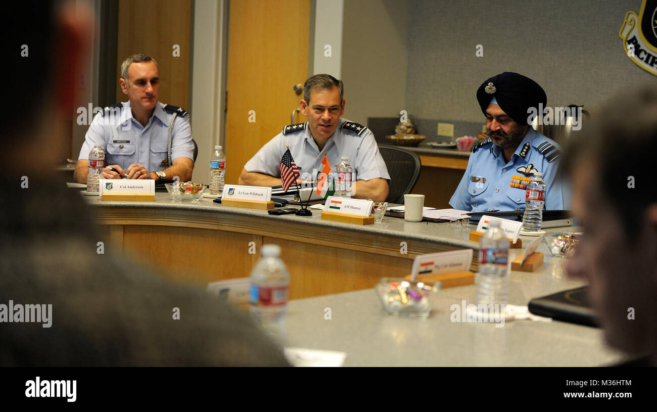 Lieutenant general kenneth wilsbach hi-res stock photography and images ...