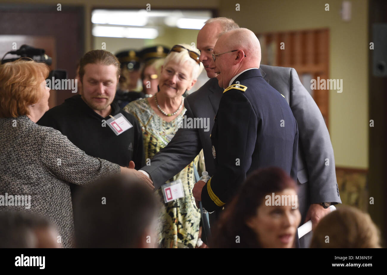 Parrott family hi-res stock photography and images - Alamy