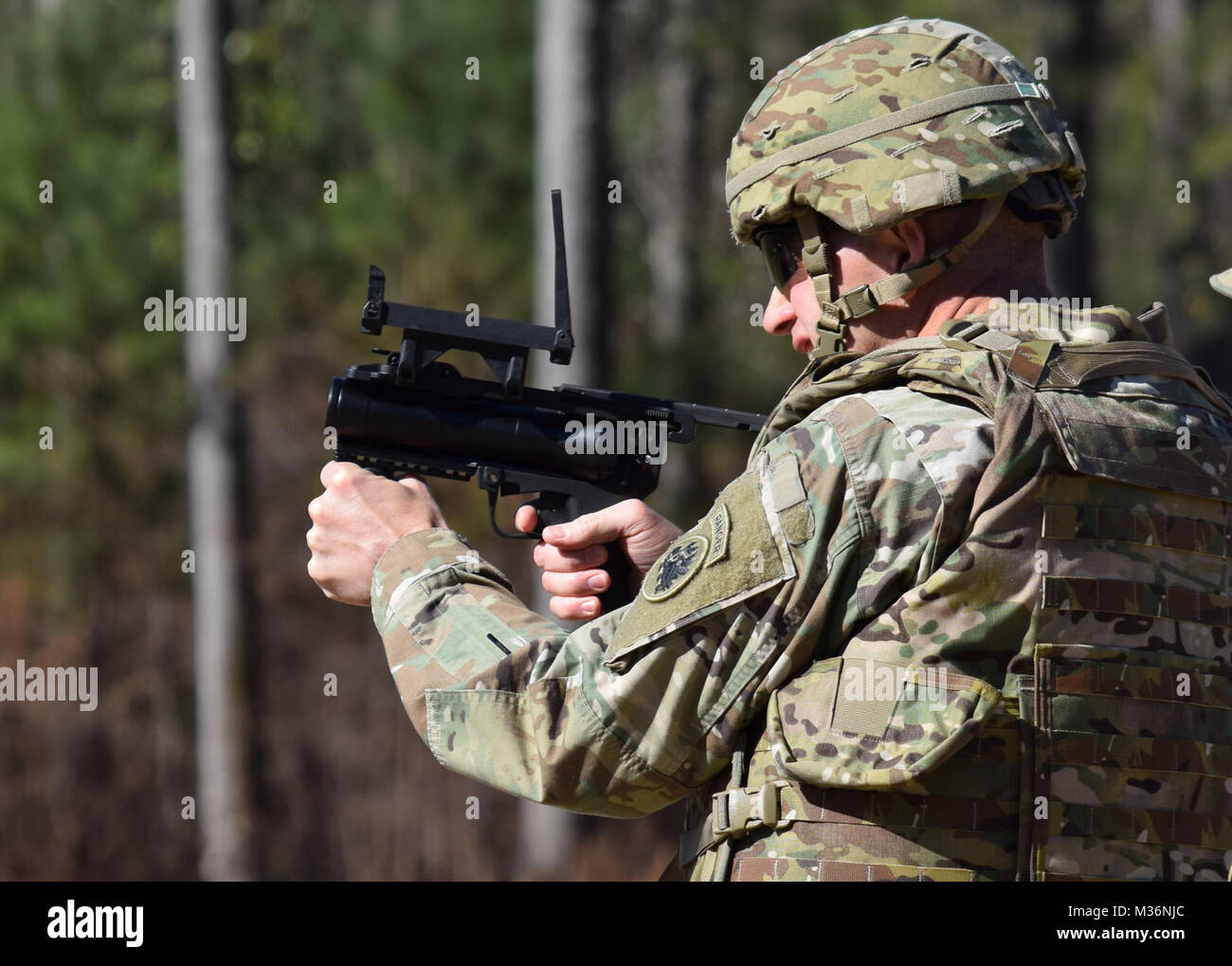 Frag out hi-res stock photography and images - Alamy