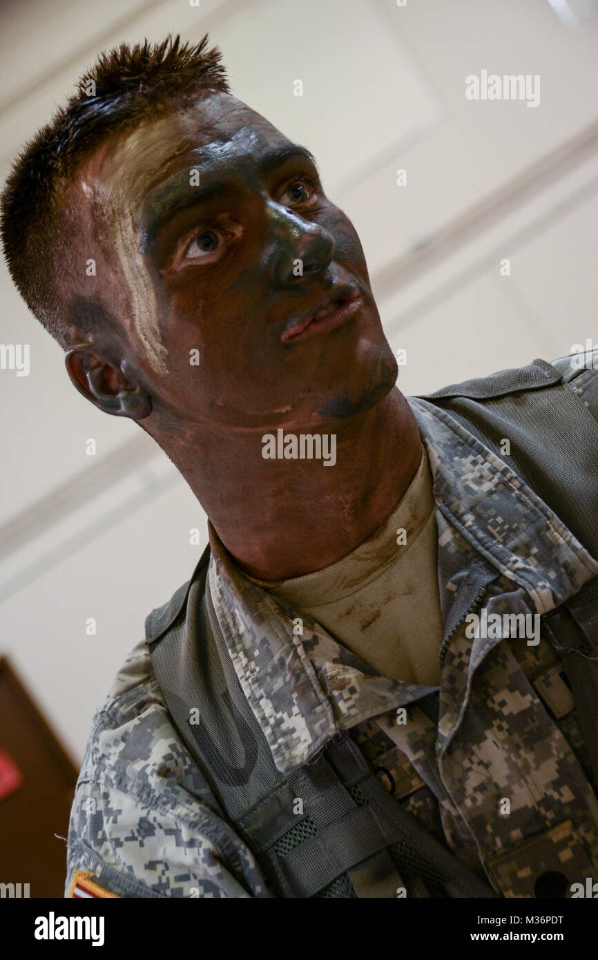 Louisiana National Guard's Spc. Matthew Randazzo, of St. Martinville ...