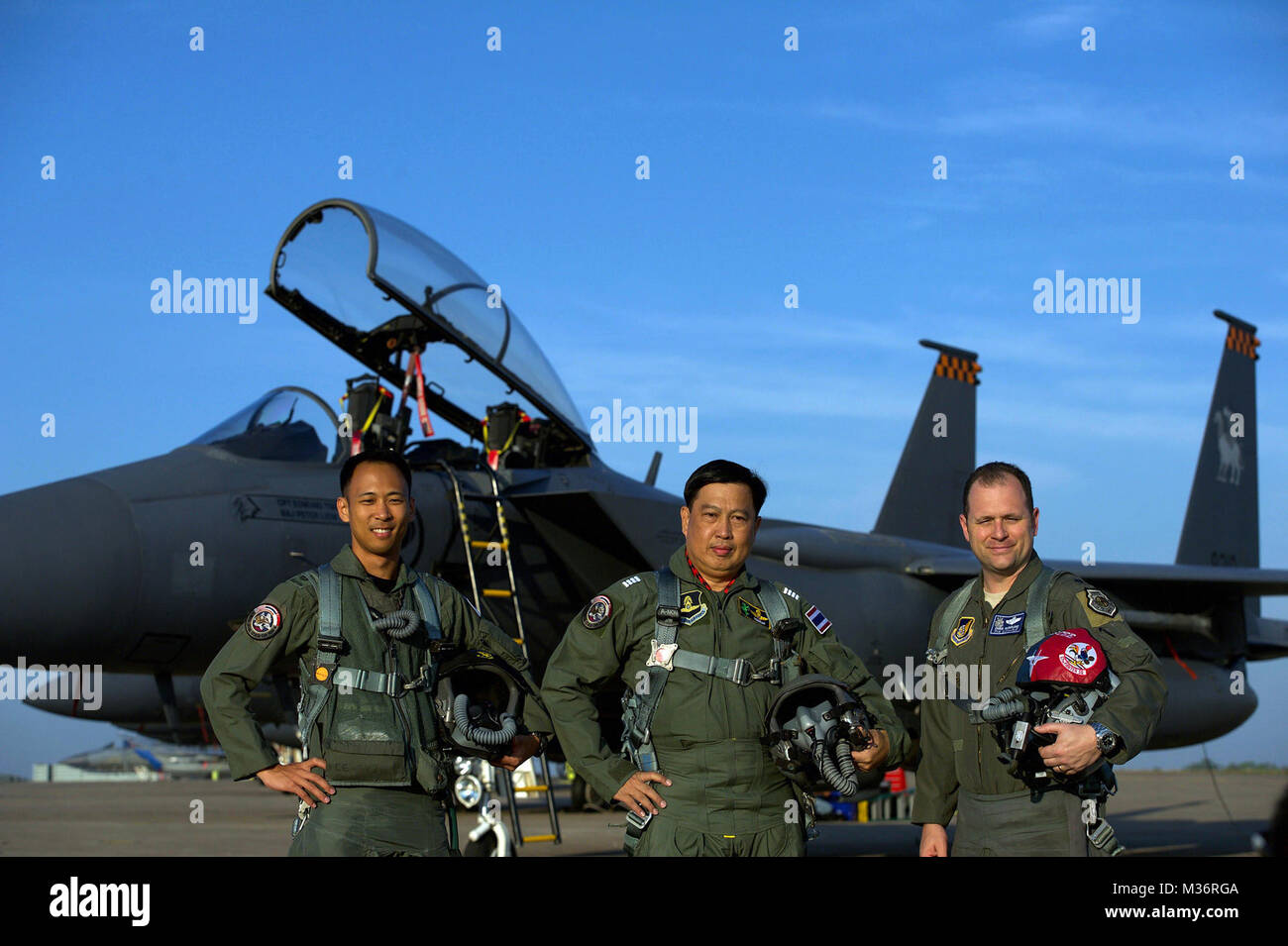 Singapore, Thai, and U.S. Air Force pilots participate in Cope Tiger 17 ...